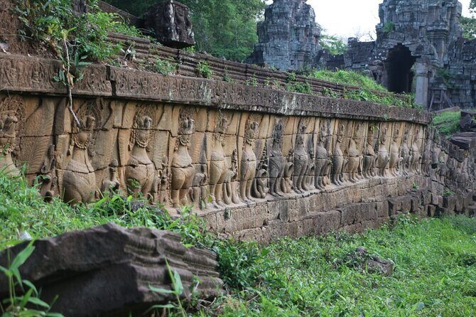 Private tour: Preah Khan Kompong Svay and Sambor Prei kuk Temples - Transportation and Guide Service