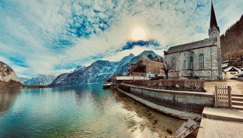 Private Tour Salzburg - Mondsee - St Gilgen - Hallstatt - An Inviting Look at a Classic Austrian Day Trip