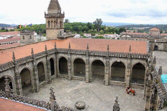 Private Tour Santiago De Compostela With Tickets - Meeting and End Points