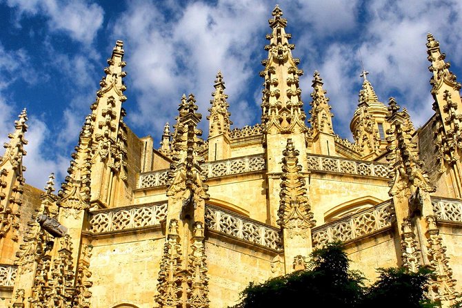 Private Tour: Segovia Day Trip From Madrid - Transportation and Accessibility
