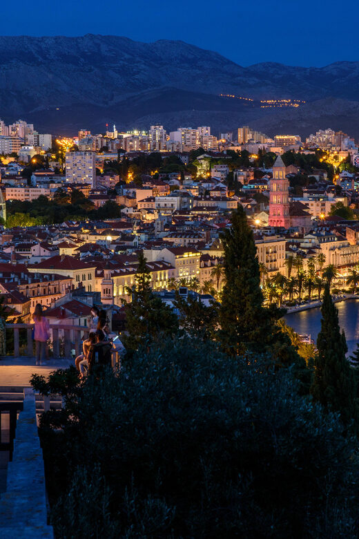 Private tour: Split by night - The Sum Up