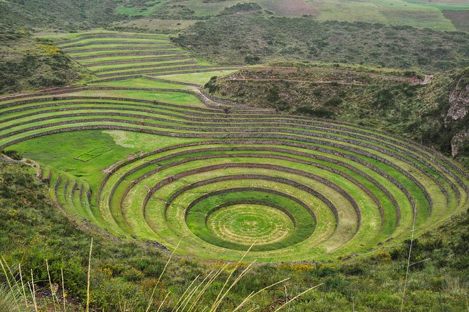 Private Tour Super Sacred Valley ||Chinchero|| Maras || Moray || Ollantaytambo|| - Visiting Chinchero