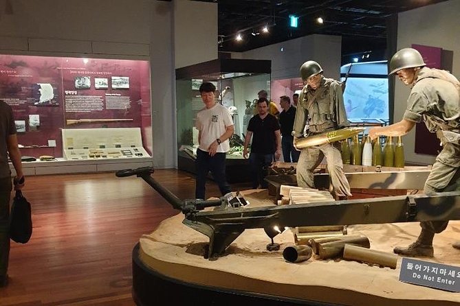 Private Tour: Talk show with N.K. Defector and Short Hiking - FAQ