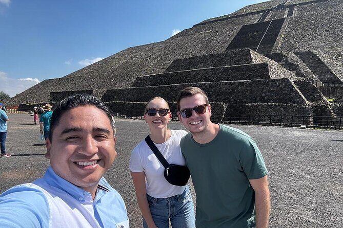 Private Tour: Teotihuacán/Basílica de Guadalupe Hotel Pick Up - Transportation and Logistics