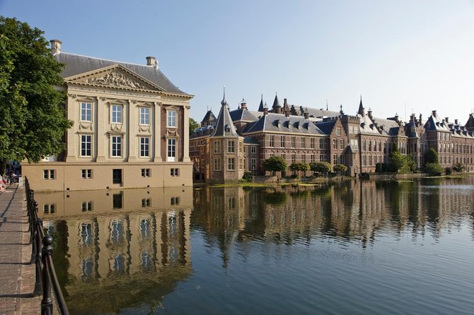 Private Tour: The Hague Walking Tour Including Peace Palace Visitors Center - The Balance of Cost and Experience