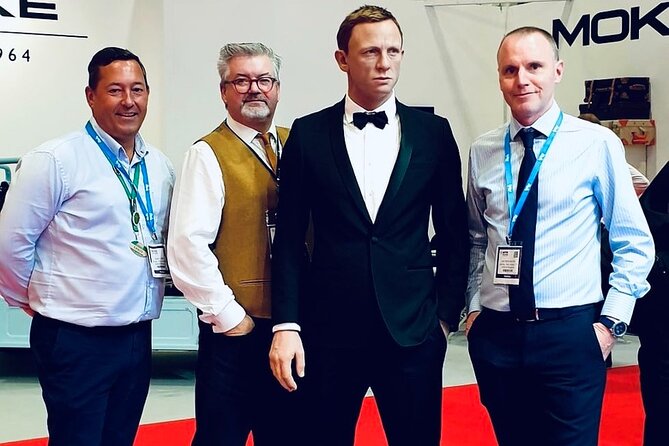 Private Tour: The London of Shakespeare, the Beatles, James Bond and Sherlock Holmes by Traditional Black Cab - Historical Anecdotes