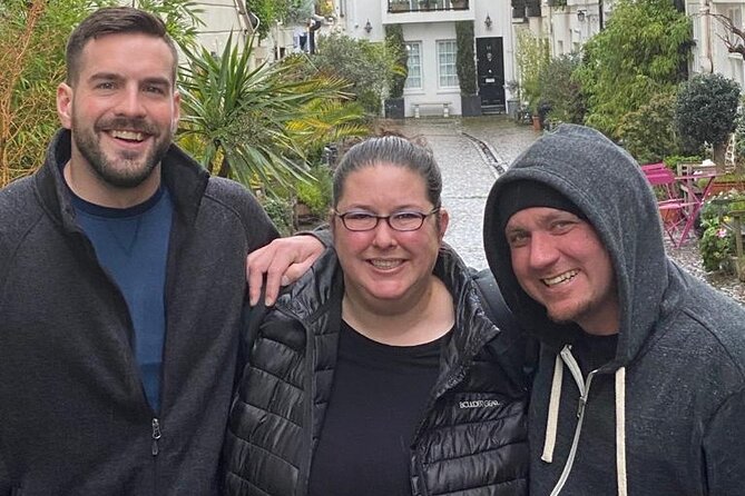 Private Tour: The London of Shakespeare, the Beatles, James Bond and Sherlock Holmes by Traditional Black Cab - Accessibility and Inclusions