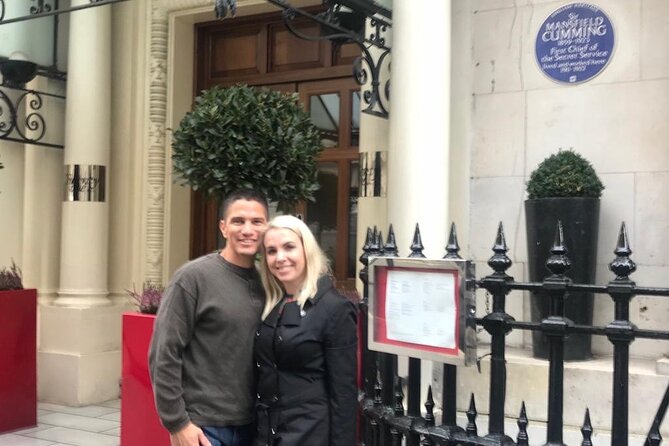 Private Tour: The London of Shakespeare, the Beatles, James Bond and Sherlock Holmes by Traditional Black Cab - Why Choose This Tour