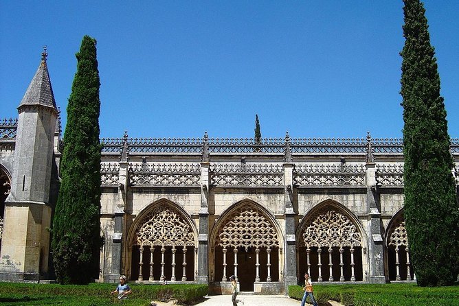 Private Tour through Tomar, Fátima, and Batalha historical sites - FAQ