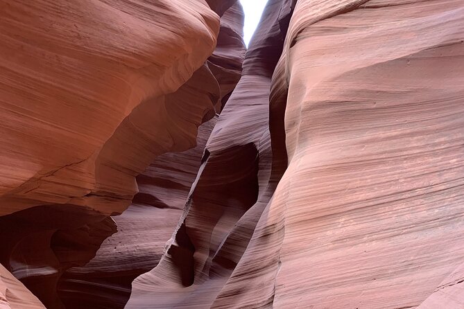 PRIVATE Tour to Antelope Canyon & Horseshoe Bend in Luxury SUV - Included Amenities and Practicalities
