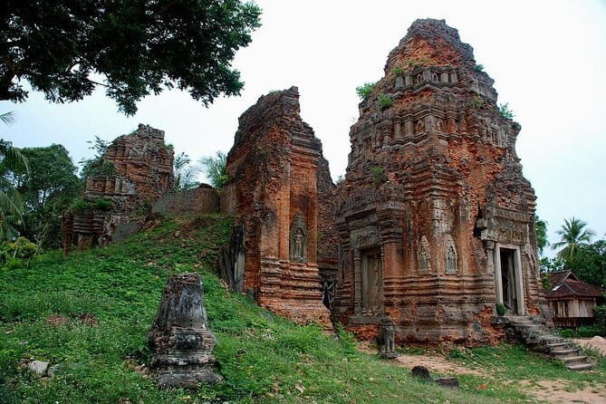 Private tour to Bakong Temple and Sunset at Tonle Sap Lake - Final Thoughts