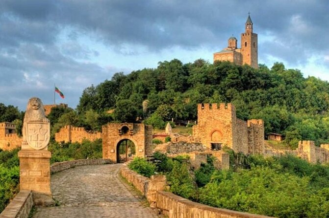 Private Tour to Bulgarian - Veliko Tarnovo, Basarbovo, Arbanasi - Exploring the Historical Capital: Veliko Tarnovo