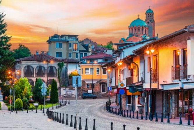 Private Tour to Bulgarian - Veliko Tarnovo, Basarbovo, Arbanasi - Uncovering the Past: Tsarevets Fortress