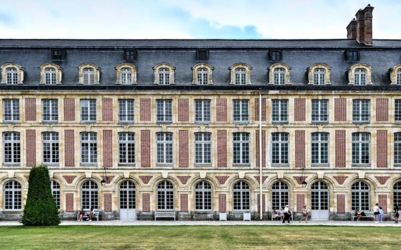 Private tour to Chateaux of Fontainebleau from Paris - Returning to Paris: A Relaxed Finish
