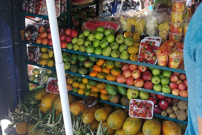 Private Tour to Commune 13. - History and Context of Commune 13