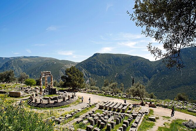 Private Tour to Delphi from Athens with a Licensed Guide - Transportation and Practical Details