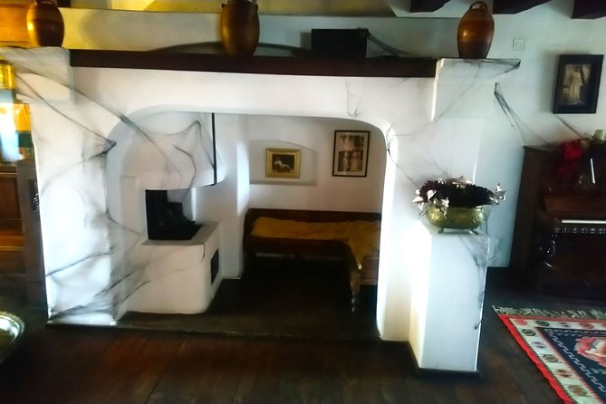 Private Tour to Draculas Castle, Peles Castle From Bucharest - Exploring Peles Castle