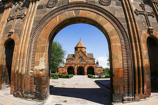 Private Tour to Echmiadzin,St.Hripsime & Gayane Churches, Zvartnots Temple - Discovering Zvartnots Temple