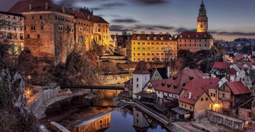 Private Tour to eský Krumlov - A Day Trip from Prague - Authentic Experiences and Highlights