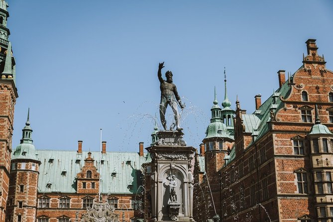Private Tour to Frederiksborg Castle - Transportation and Duration