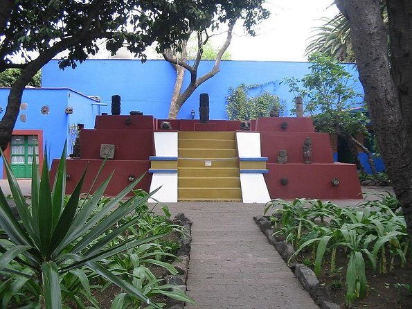 Private Tour to Frida Khalo Museum / Xochimilco / Anahuacalli - Key Points