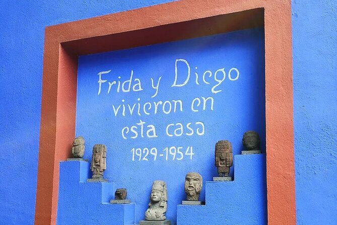 Private Tour to Frida Khalo Museum / Xochimilco / Anahuacalli - The Vibrant Canals of Xochimilco
