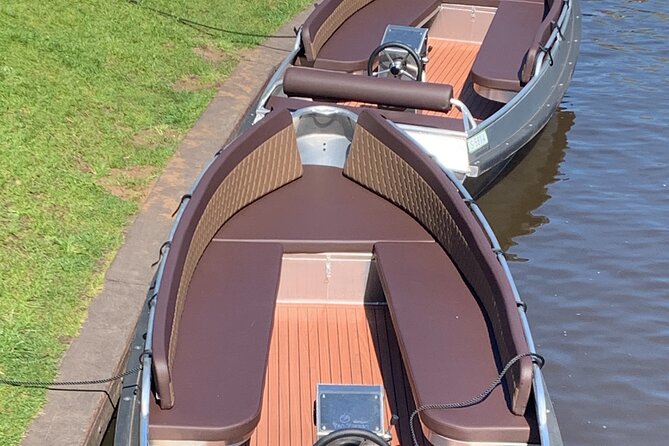 Private tour to Giethoorn, the Windmills, Cheese from Amsterdam - The Sum Up