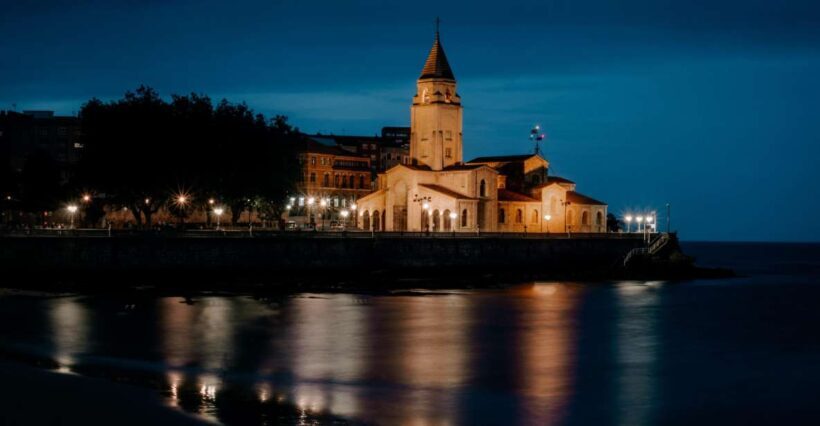 Private tour to Gijón - Key Points