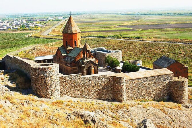 Private Tour to Khor Virap, Ancient Areni Cave or Areni Winery, Noravank - Noravank