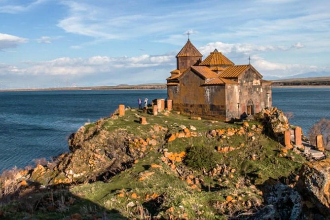 Private tour to Khor Virap, Areni winery, Noravank, Selim pass, Hayravank - Key Points