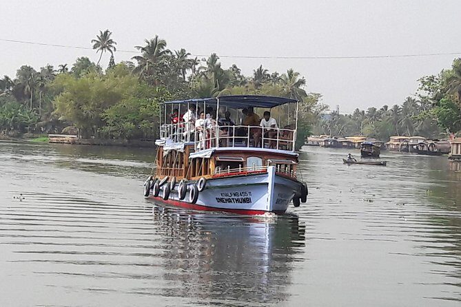 Private Tour to Kochi Suburbs Virgin Hot Spots: Free Pick & Drop - Authentic Experiences & Local Insights