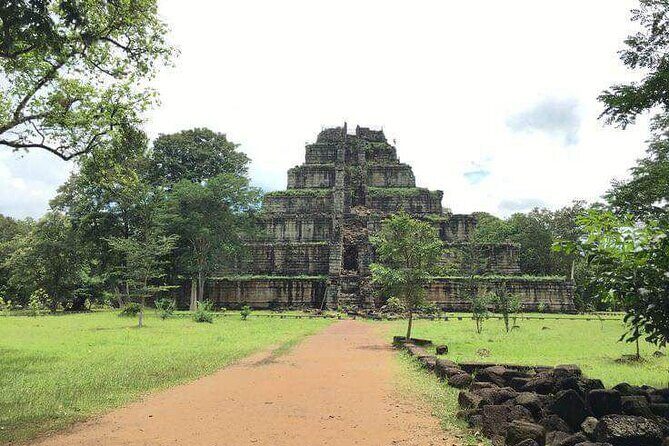 Private Tour to Koh Ker and Beng Mealea - Discovering Koh Ker: An Ancient Capital