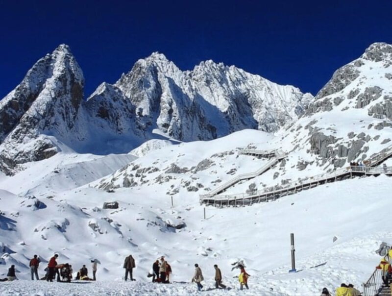 Private tour to Lijiang Jade Dragon snow Mountain with lunch - A Practical Guide to the Tour Experience