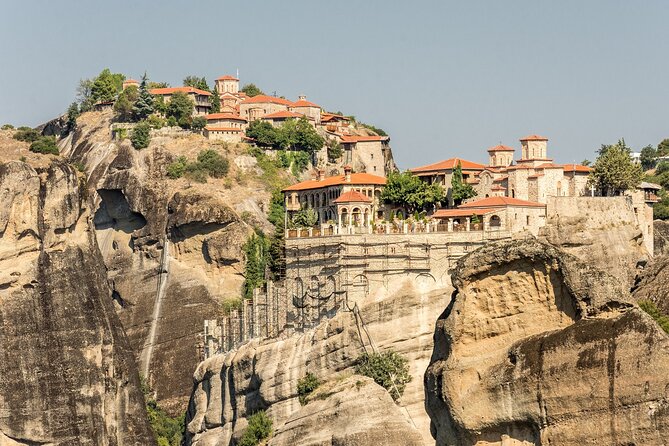 Private Tour to Monasteries of Meteora & Thermopylae From Athens - Getting to Meteora and Thermopylae