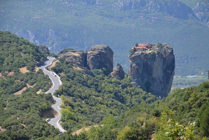 Private Tour to Monasteries of Meteora & Thermopylae From Athens - Why Choose This Private Tour
