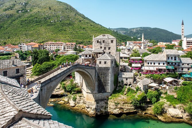 Private Tour to Mostar and Kravice Waterfalls From Dubrovnik - Exploring the Old Town of Mostar