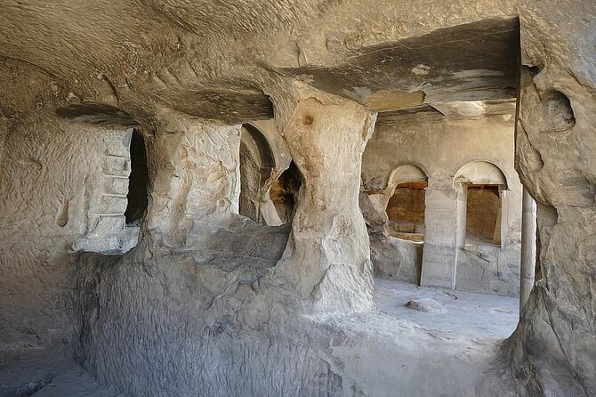 Private tour to Mtskheta - Jvari + Gori - Uplistsikhe Cave town - The Sum Up
