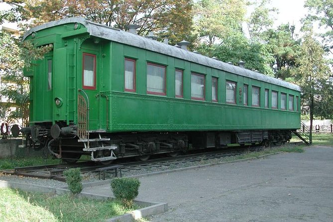 Private tour to Mtskheta - Jvari + Gori - Uplistsikhe Cave town - FAQs