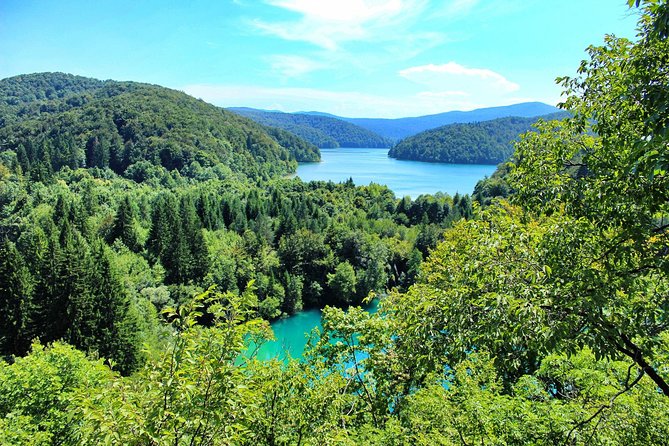 Private Tour to Plitvice Lakes from Zadar with Drop off in Zagreb - Exploring Croatia’s Natural Wonders: A Review of the Private Tour from Zadar to Plitvice Lakes and Zagreb