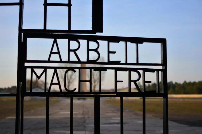 Private Tour to Sachsenhausen Concentration Camp Memorial - Key Points