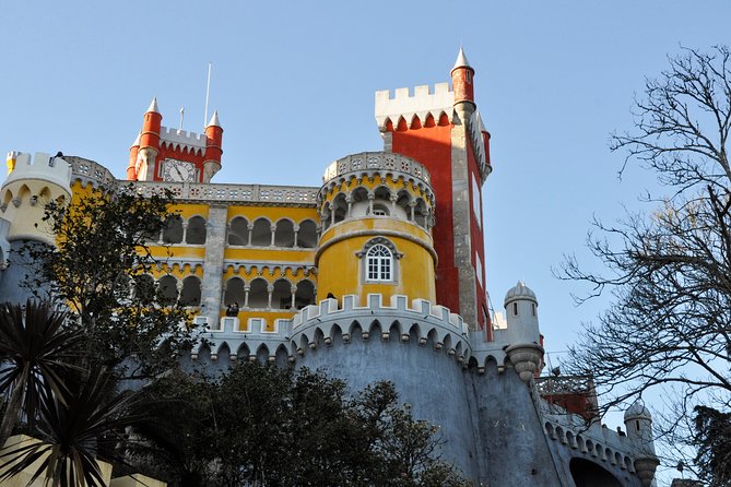 Private Tour to Sintra With Cabo Da Roca and Cascais - Discovering Cascais