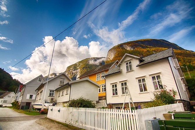 Private Tour to Sognefjord and Flåm From Bergen, 24 Hr Refundable - Exploring the Sognefjord and Flåm