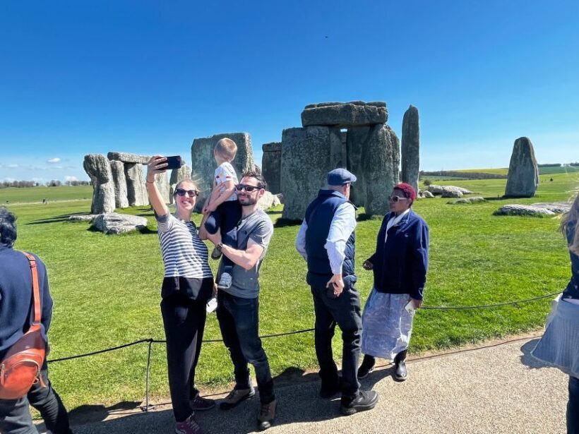 Private Tour to Stonehenge, Bath and The Cotswolds - FAQ