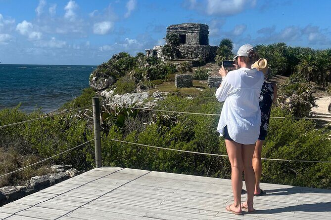 Private Tour to Tulum and Swimming with Turtles in Akumal - A Complete Look at the Adventure