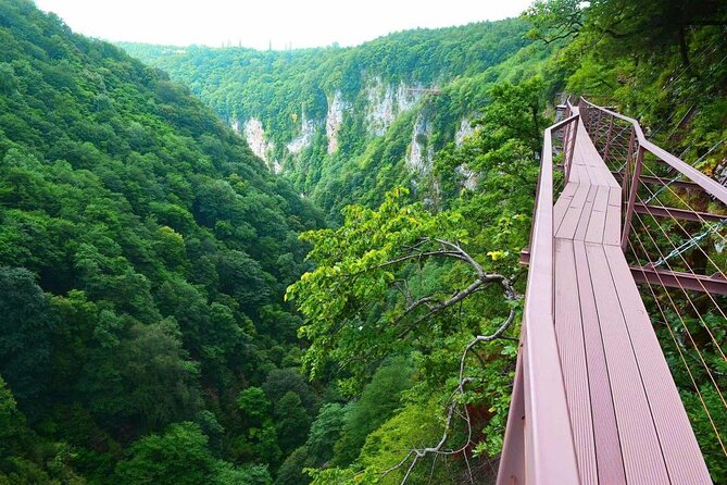 Private Tour to Western Georgia From Tbilisi - Visitor Tips