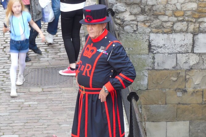 Private Tour: Tower of London With Private Guide - Meeting Point