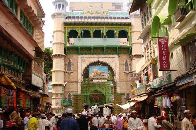 Private Tour Udaipur to Jaipur Via Ajmer and Pushkar - Who Should Consider This Tour?
