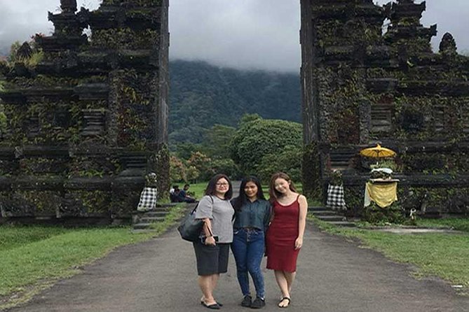 Private Tour: Ulun Danu Temple-Handara Gate-Wana Giri Hill&Tanah Lot Sunset - Who Will Love This Tour?