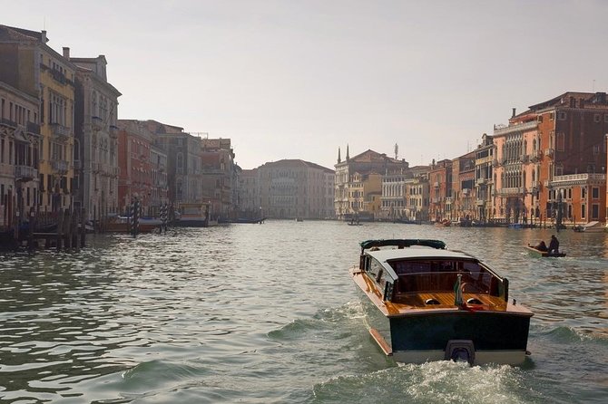 Private Tour: Venice Grand Canal Evening Boat Tour - Pricing and Additional Fees