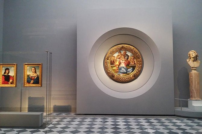 Private Tour: Walking Tour Plus the Uffizi Guided Tour - Exploring Florences Streets and History